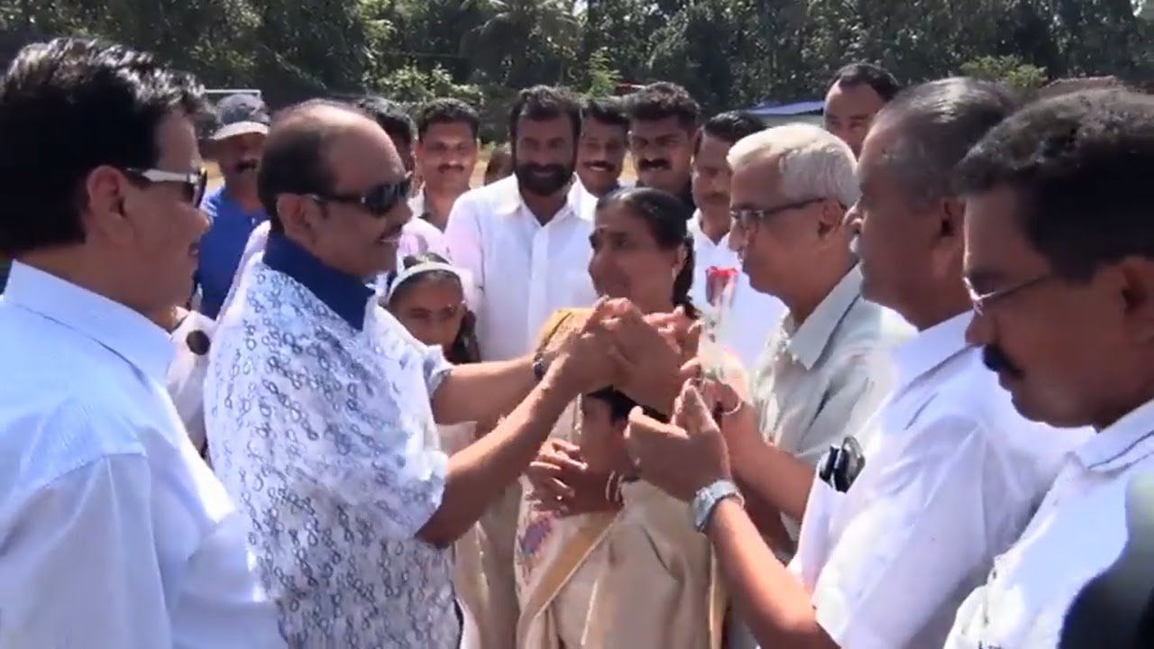 Yusuf Ali offers 20 houses for Kavalappara rehabilitation - YouTube