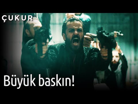Unutulmaz Sahneler | Büyük Baskın!