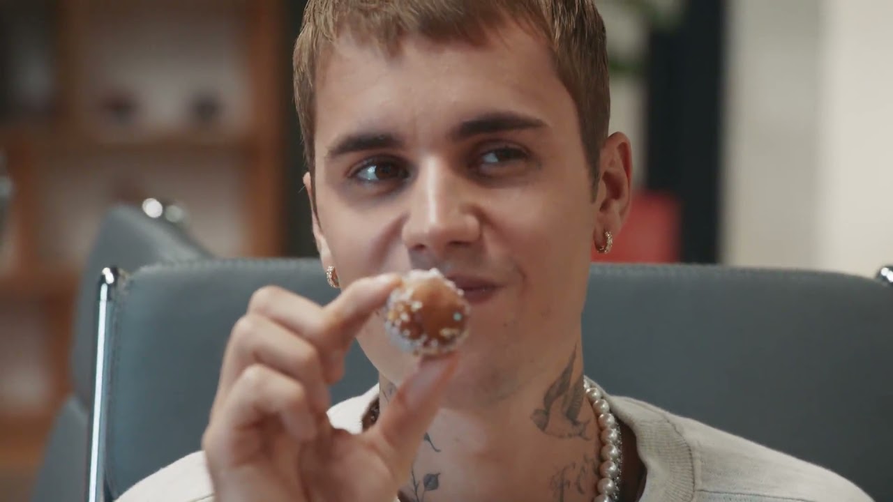 Behind the scenes with Justin! - YouTube