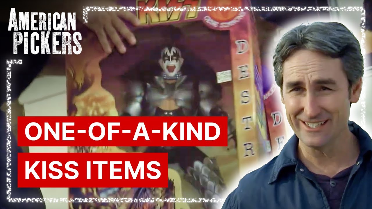 Exploring a Rare Kiss Memorabilia Collection | American Pickers - YouTube