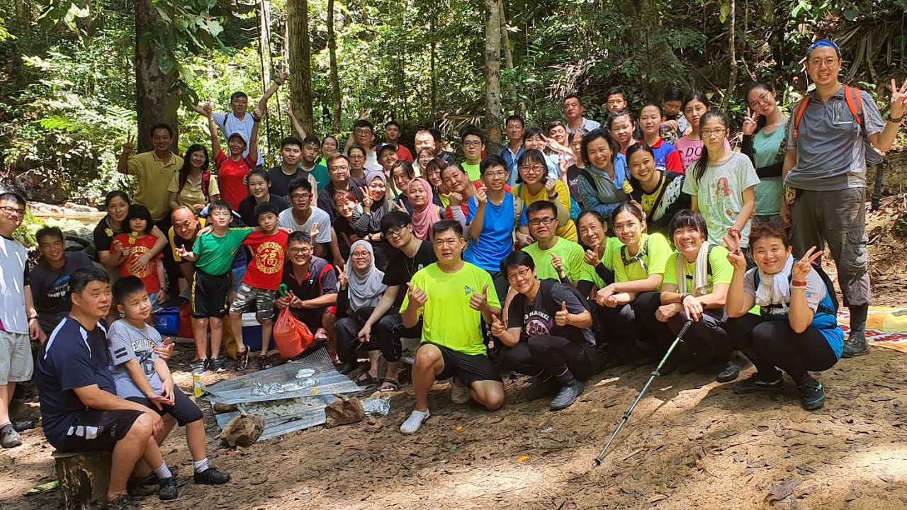 akai Hiking - WaterFall 4x4 Sri Medan 27/10/2019 - YouTube