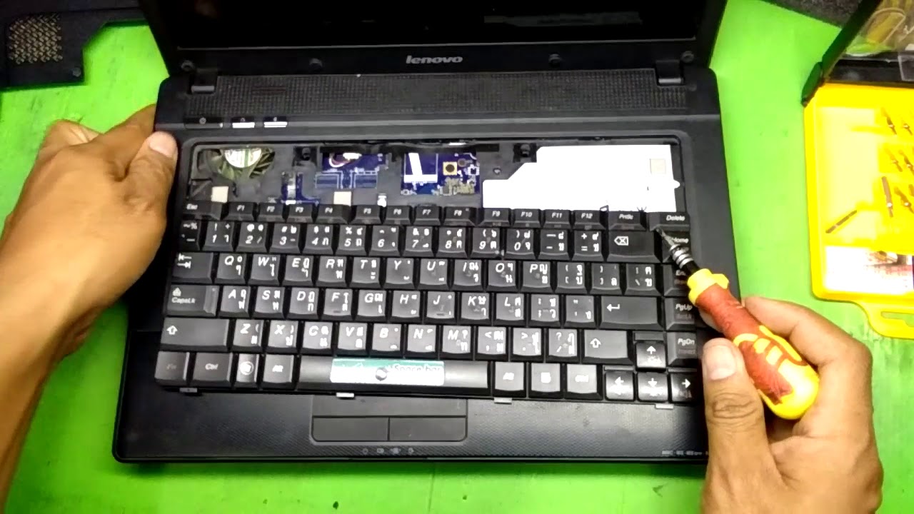 Lenovo G460 keyboard replace เปลี่ยนคีย์บอร์ด - YouTube