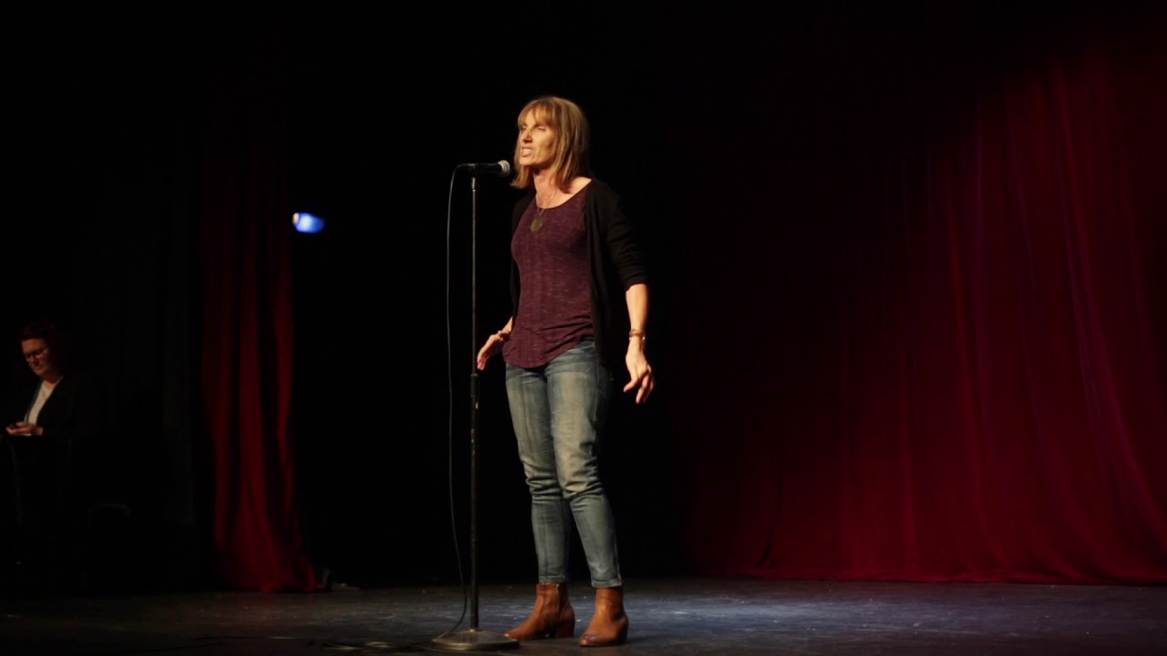 SA Poetry Slam 2018 Tracy O'Callaghan - YouTube