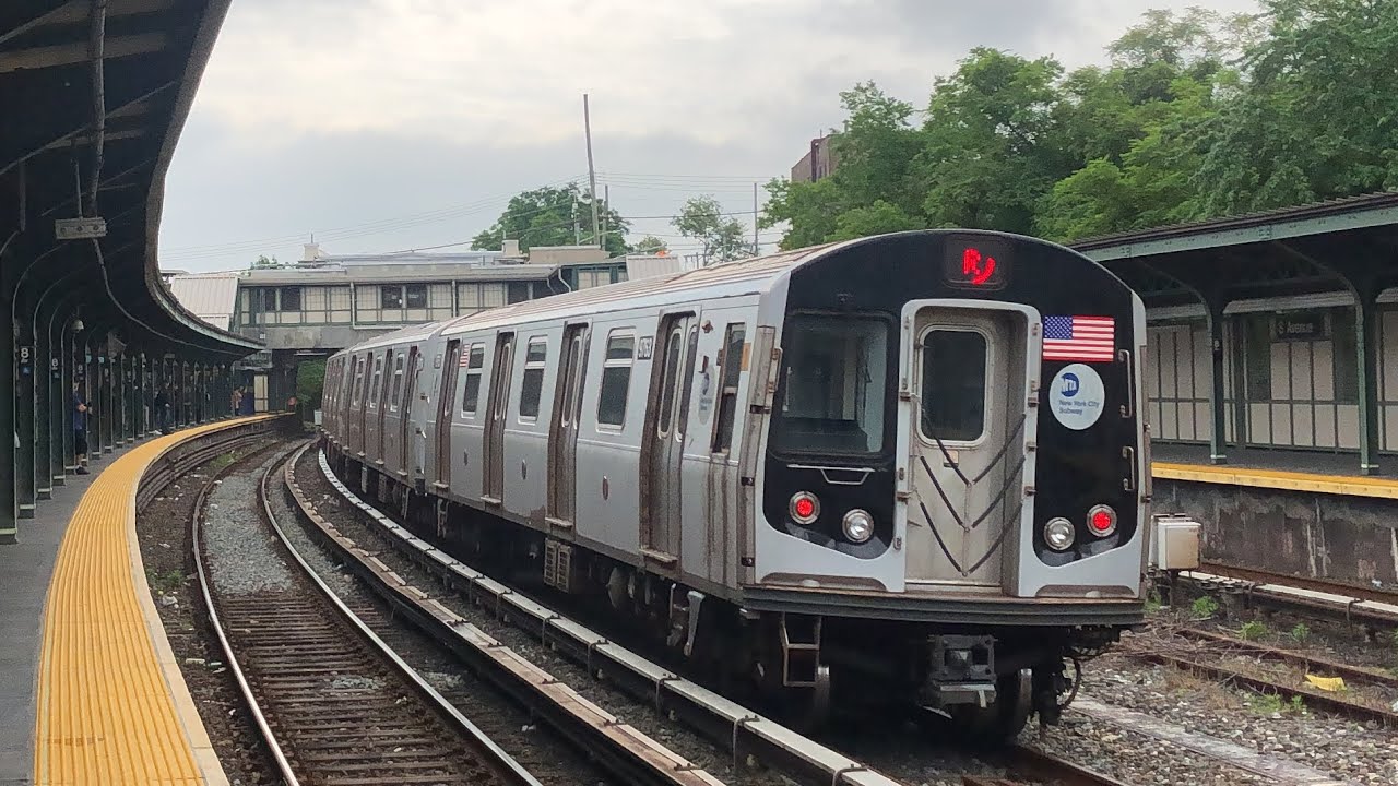 MTA New York City Subway: (N) Train Action W/ NIS R160 R at 8th Ave ...