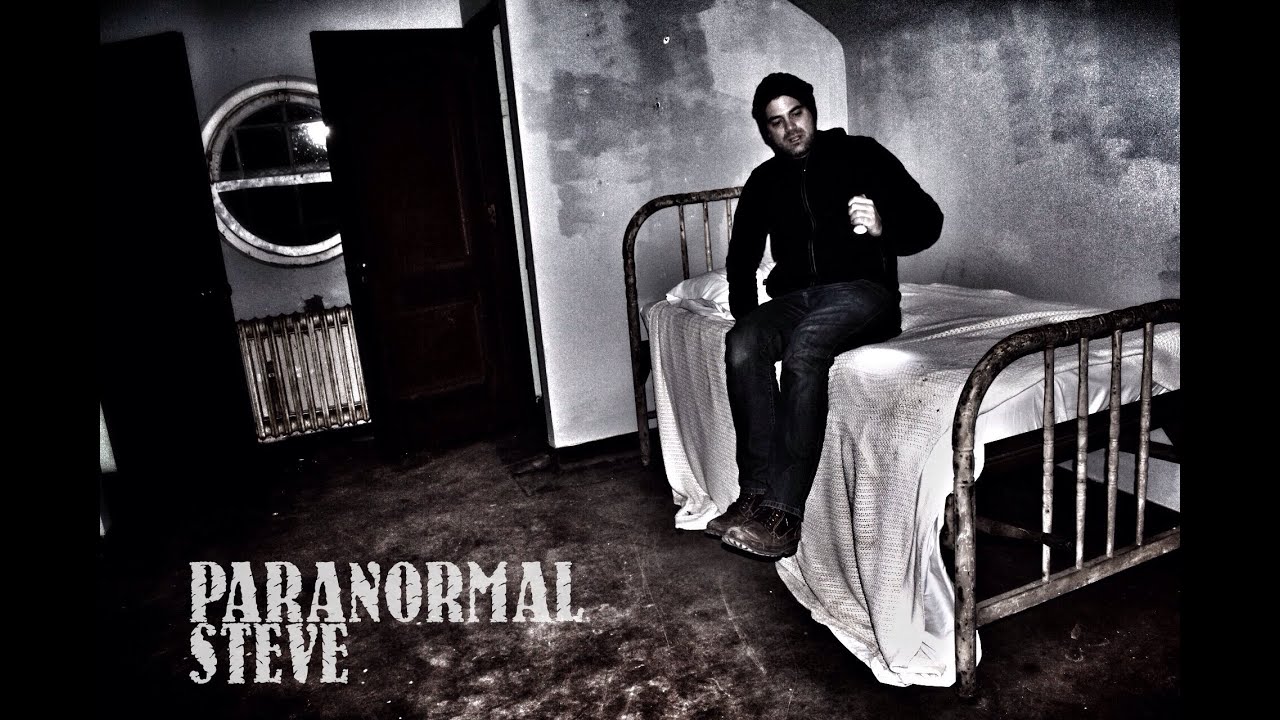 Rolling Hills Asylum: Mysterious Strobing Orbs of Energy - YouTube