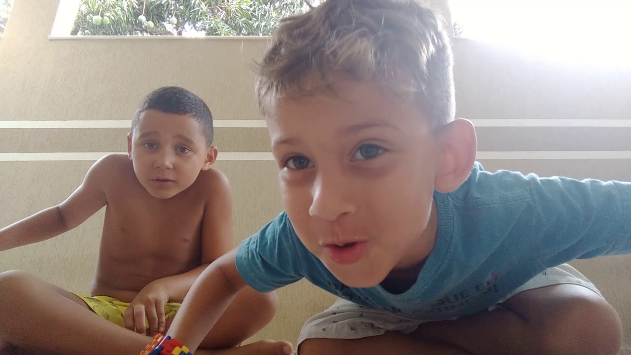 Menino pelado Namorado de Sasha, Bruno Montaleone quase mo - DaftSex HD