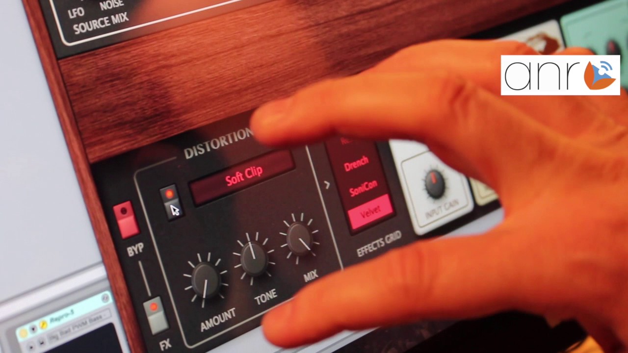 u-he REPRO-5 - Introduction and Preview - YouTube