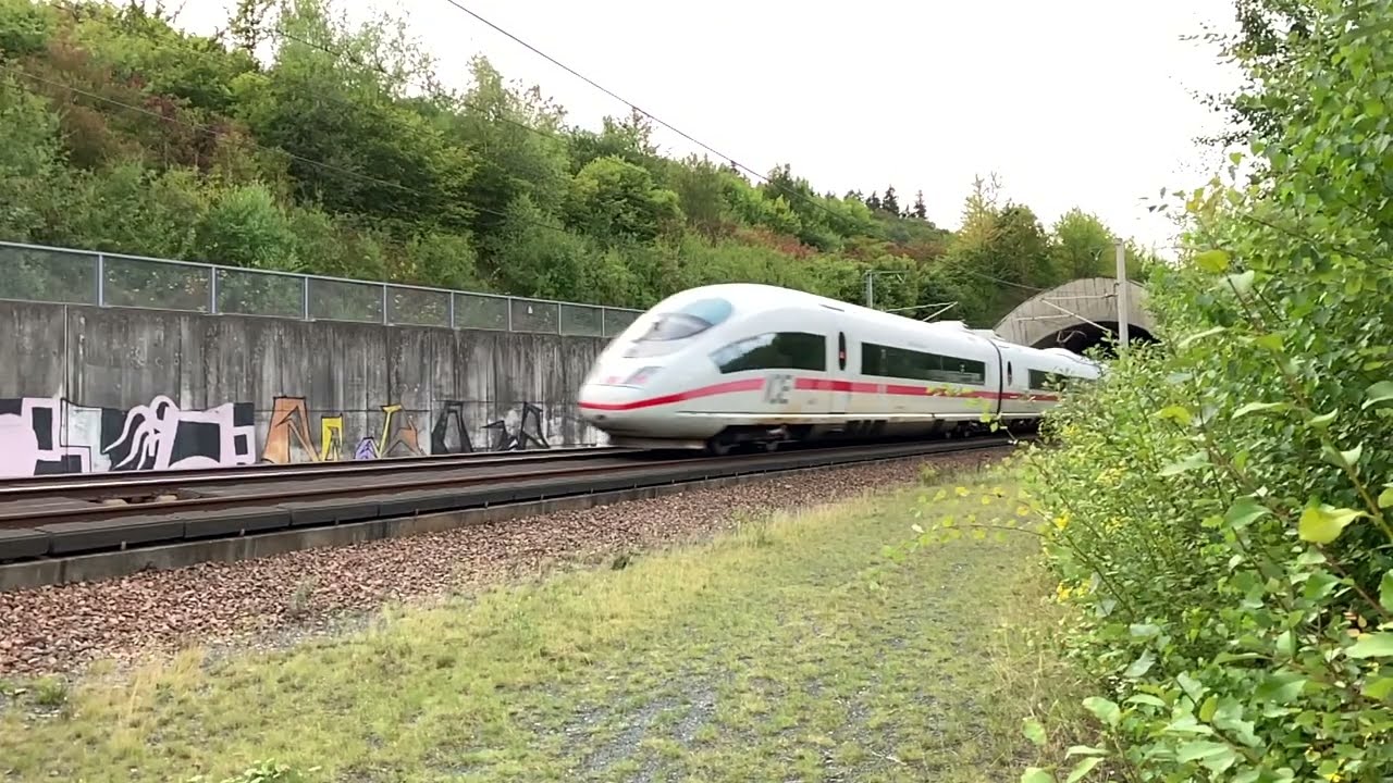 German ICE 3 at Highspeed - Trains In Slomo - YouTube