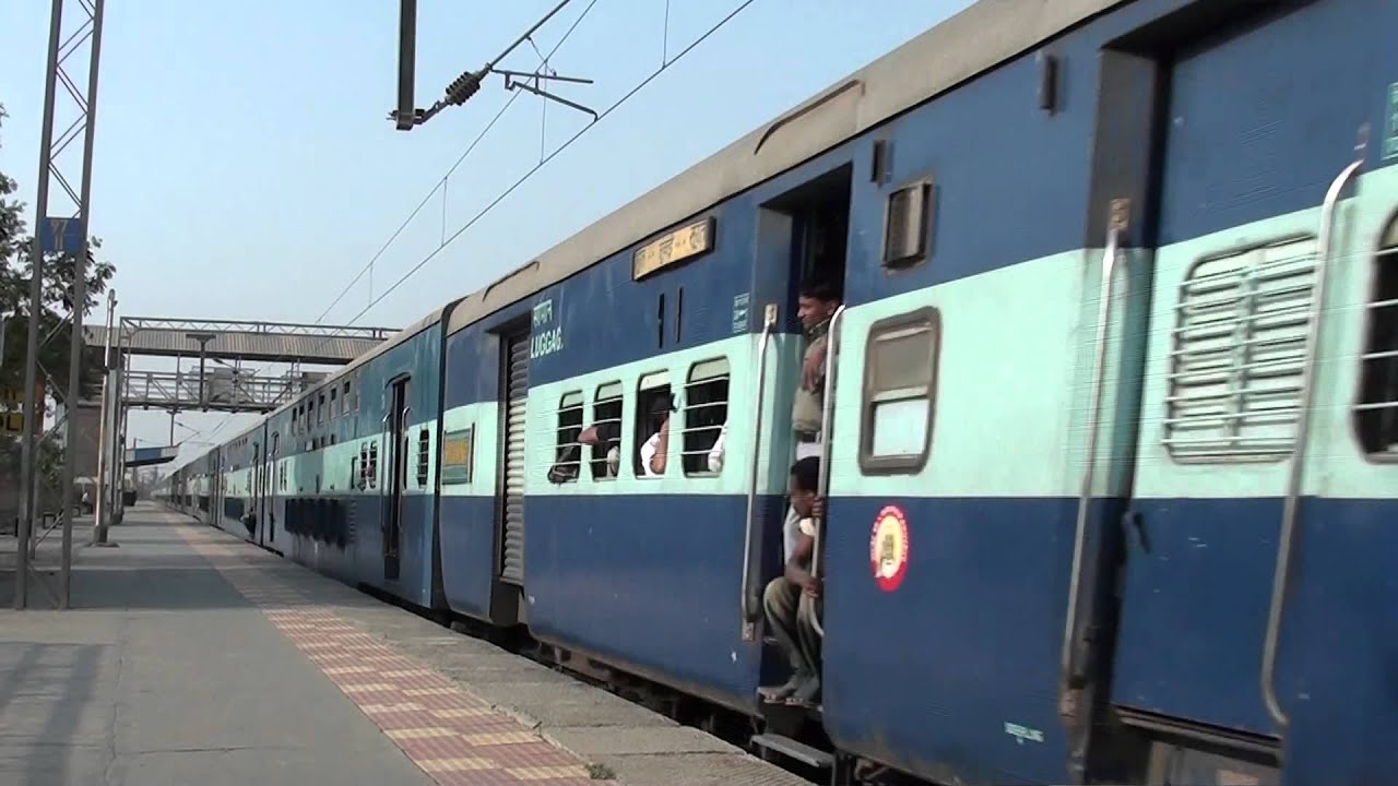 12922 Flying Rani Express with WAP-4!!!! - YouTube