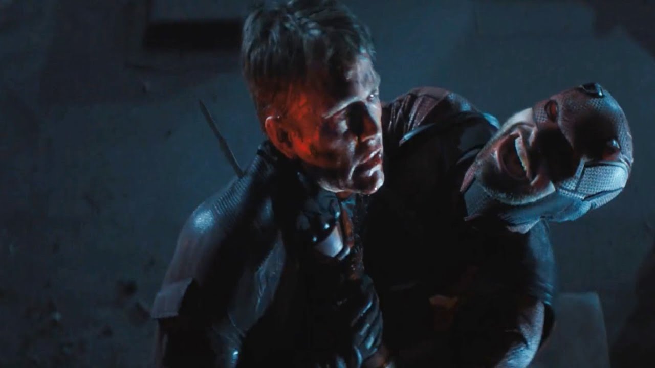 Daredevil Born Again Daredevil VS Bullseye Brutal Rooftop Fight Scene ...