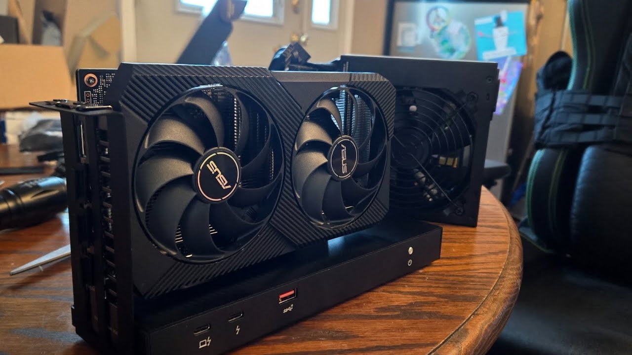 Booting of Lenovo Legion Go connected to a egpu dock paired witb a Rtx ...