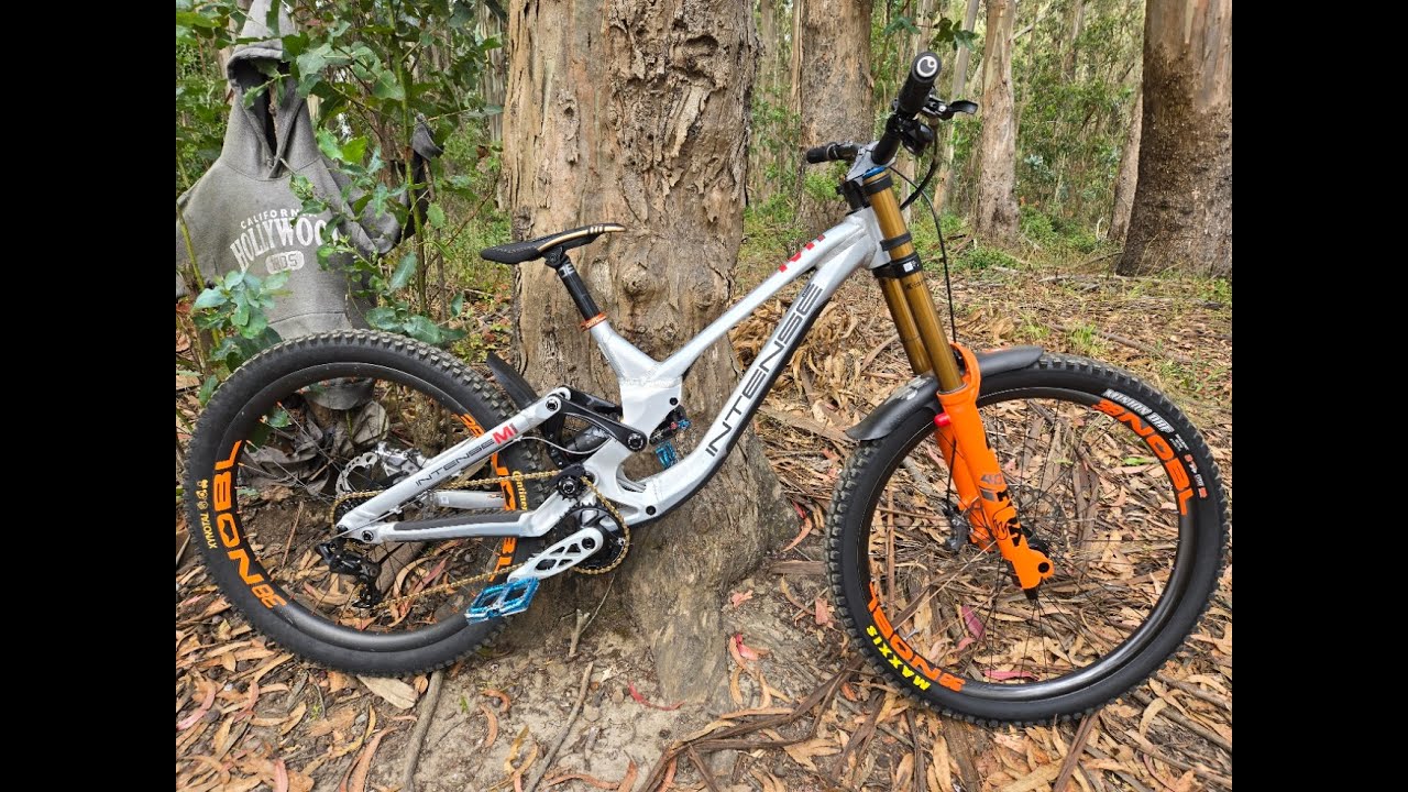 Riding the Intense M1 at Northstar! - YouTube