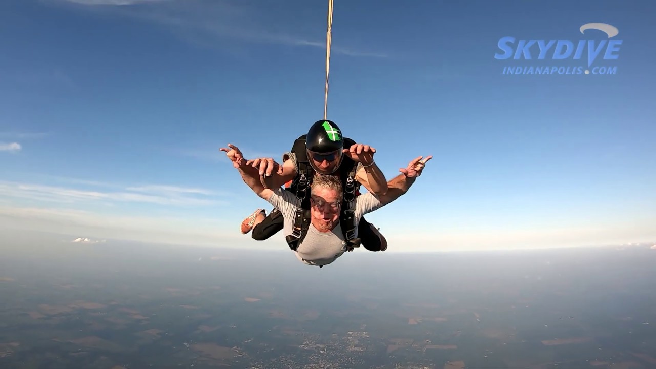 Chuck Shackelford's Tandem Skydive at Skydive Indianapolis! - YouTube