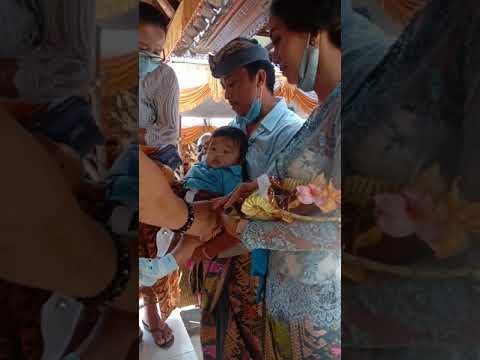 Upacara 3 bulan dari kelahiran bayi dalam hitungan kalender bali
