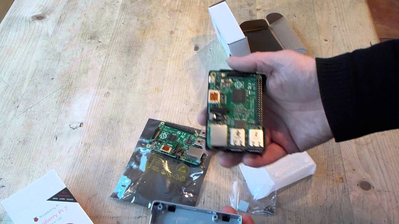 Raspberry Pi 2 unboxing and FLIRC case - YouTube