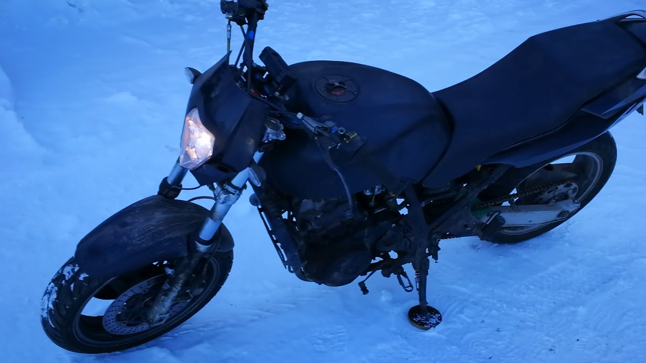 Dr750 monster - YouTube