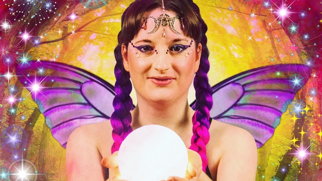 Livia Pye Witchy singer-songwriter - YouTube