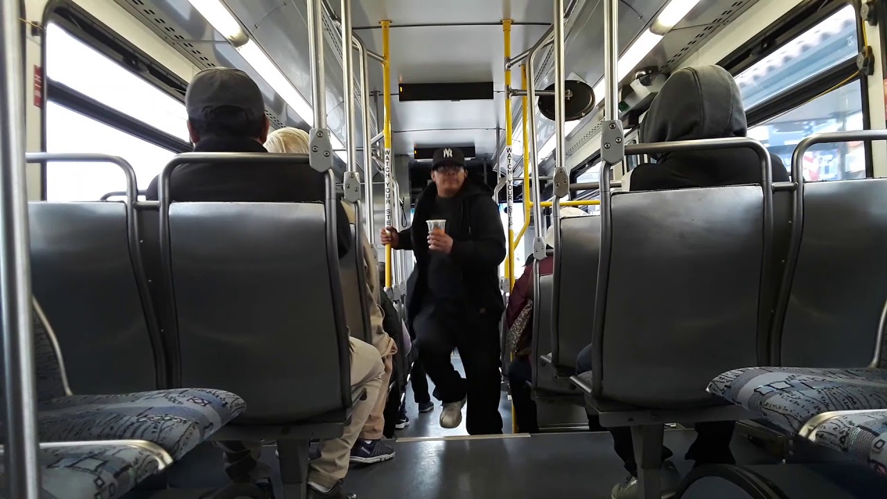 Foothill Transit 2004 NABI 40-LFW CNG #F1400 - YouTube