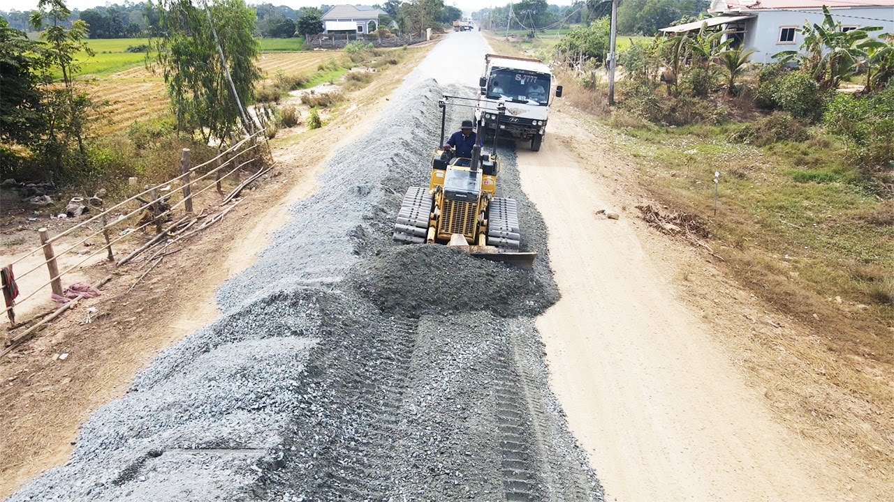 Amazing Budozer Building New Road, Best skill pushing black gravel ...