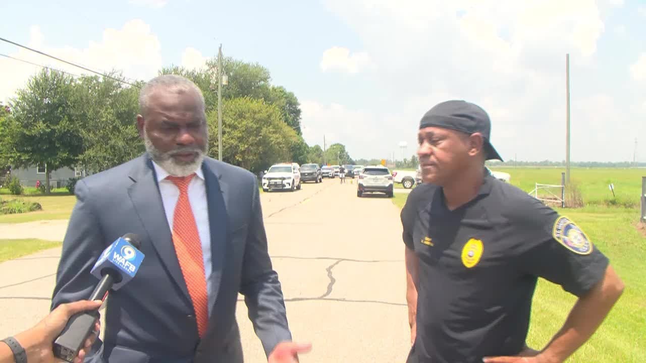 St. Gabriel mayor, police chief speak about loss of officer killed in ...