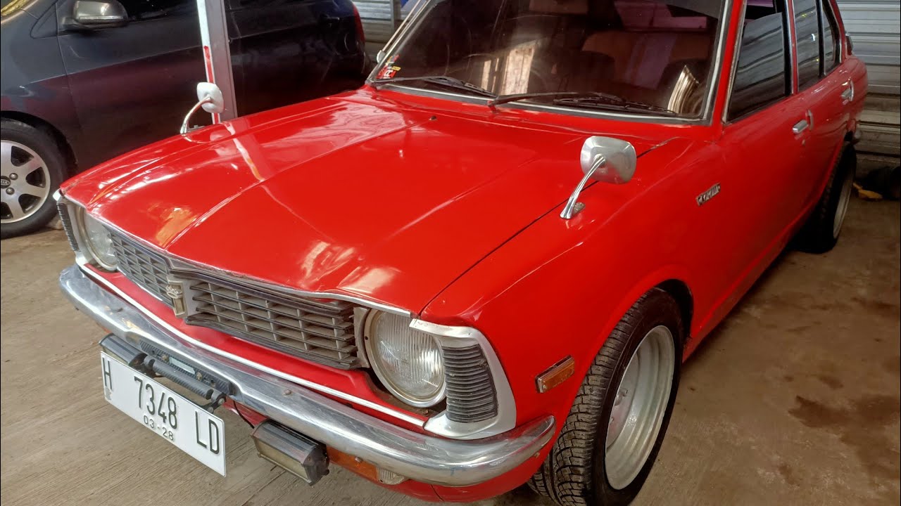 di jual mobil antik Corolla th 73 harga 15,5jt - YouTube