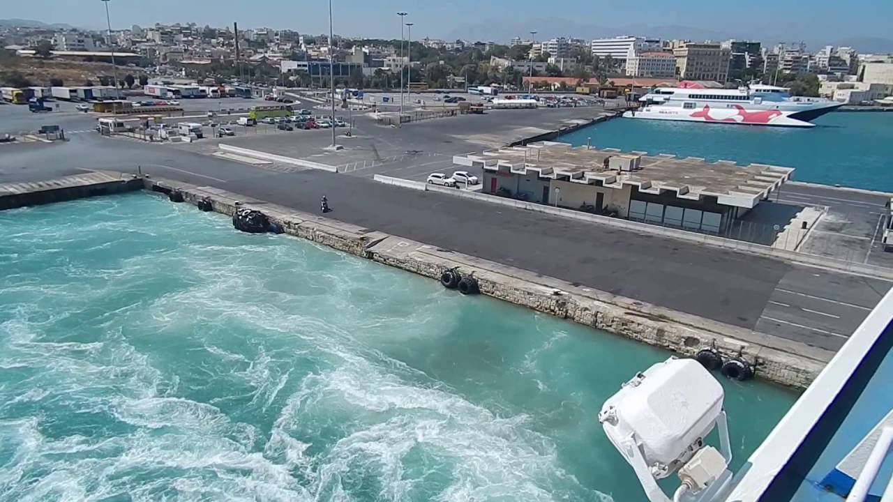 ΑΝΕΒΑΣΜΑ ΚΑΤΑΠΕΛΤΗ ΠΛΟΙΟΥ ΣΤΟ ΛΙΜΑΝΙ ΗΡΑΚΛΕΙΟΥ - YouTube