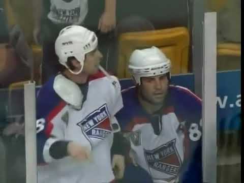 Eric Lindros vs Joe Thornton ; Hal Gill vs Matthew Barnaby Round 2 ...