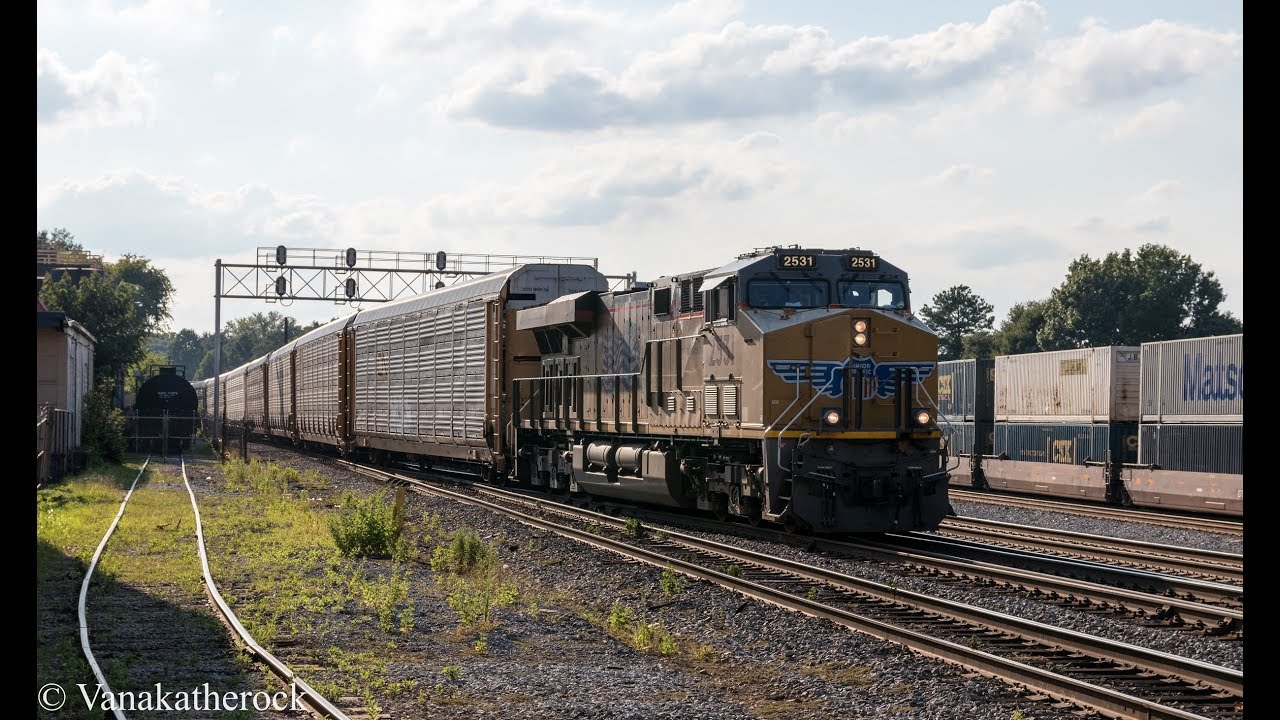 NS 290 Northbound with solo UP GEVO - YouTube