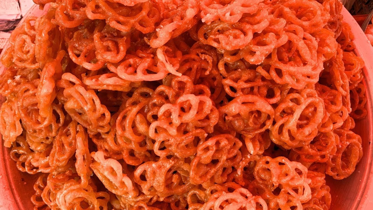 Jalebi recipe street food india | crispy jalebi cooking indian food ...