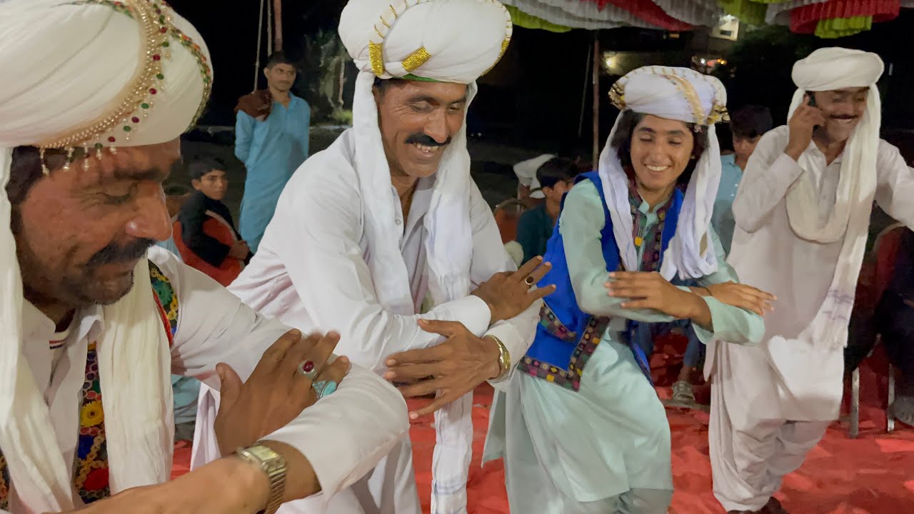 Saraiki jhumar Shadi programs - YouTube