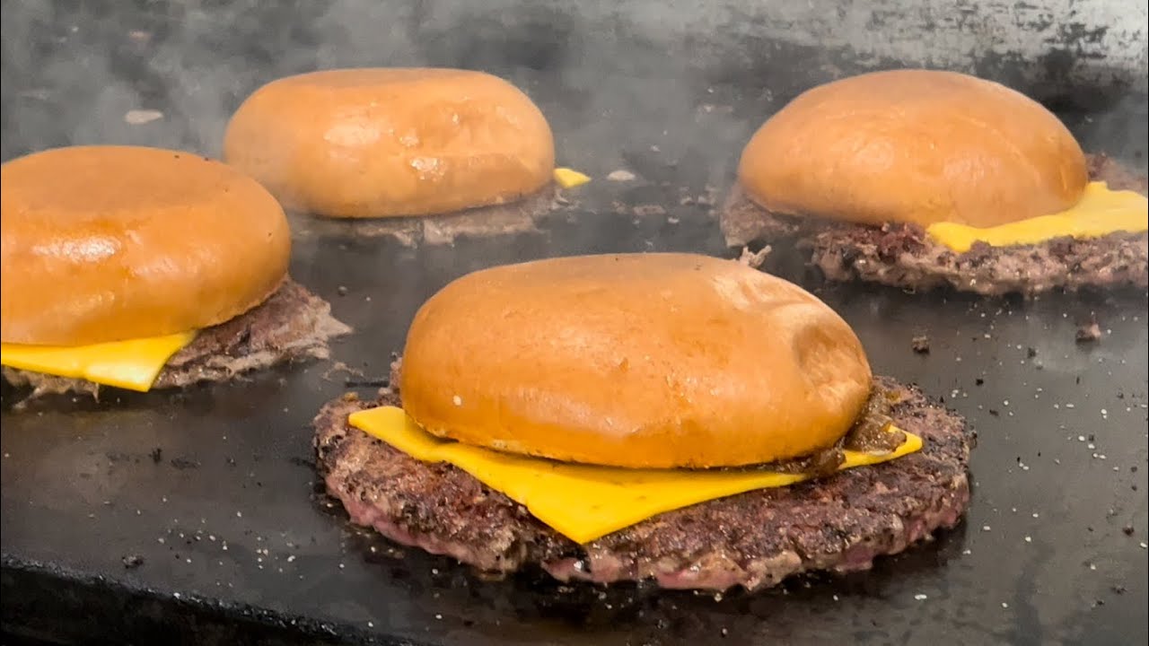 Delicious Cheese Smash Burger - American Food - YouTube