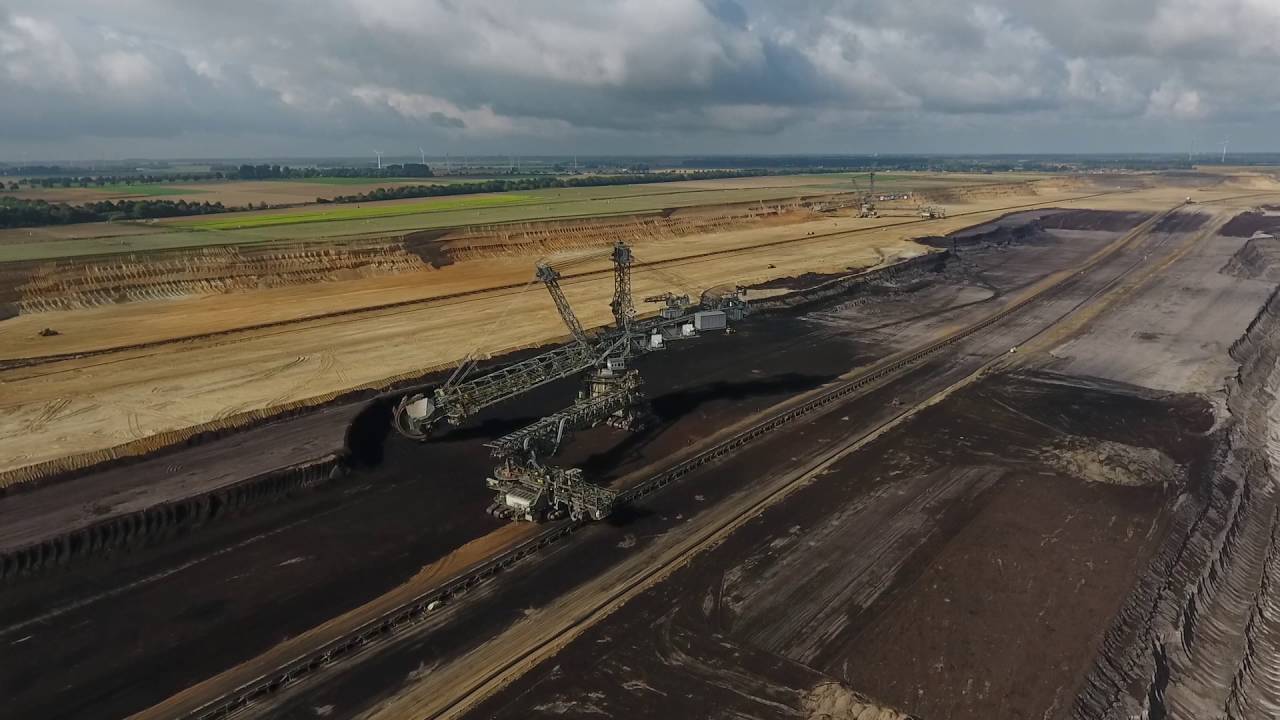 Braunkohle Tagebau Garzweiler 2 - YouTube