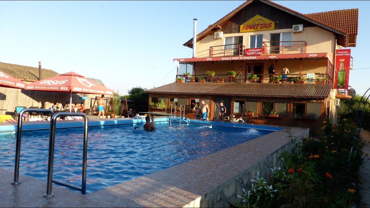 Pensiunea HARTTAS (Vulturu, Maliuc, Delta Dunării, România) - YouTube