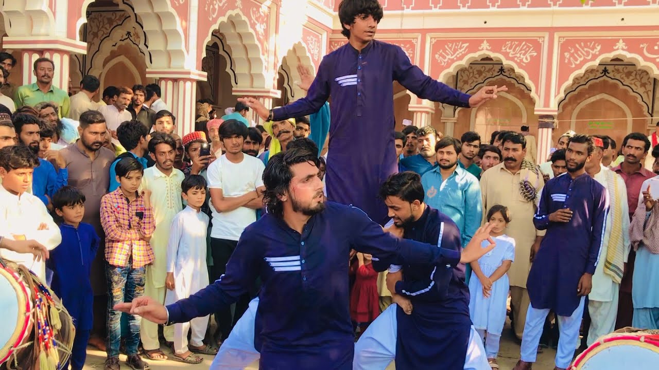 Punjabi dhol dance jhumar pakistani boys dance 0323-0036393📞🥰 - YouTube