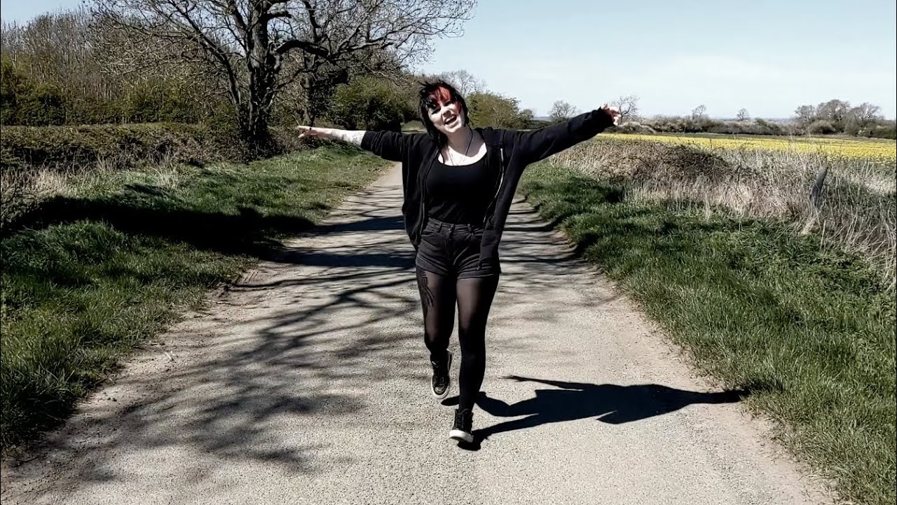 Hex Poseur - Eat It! (Official Music Video) - YouTube