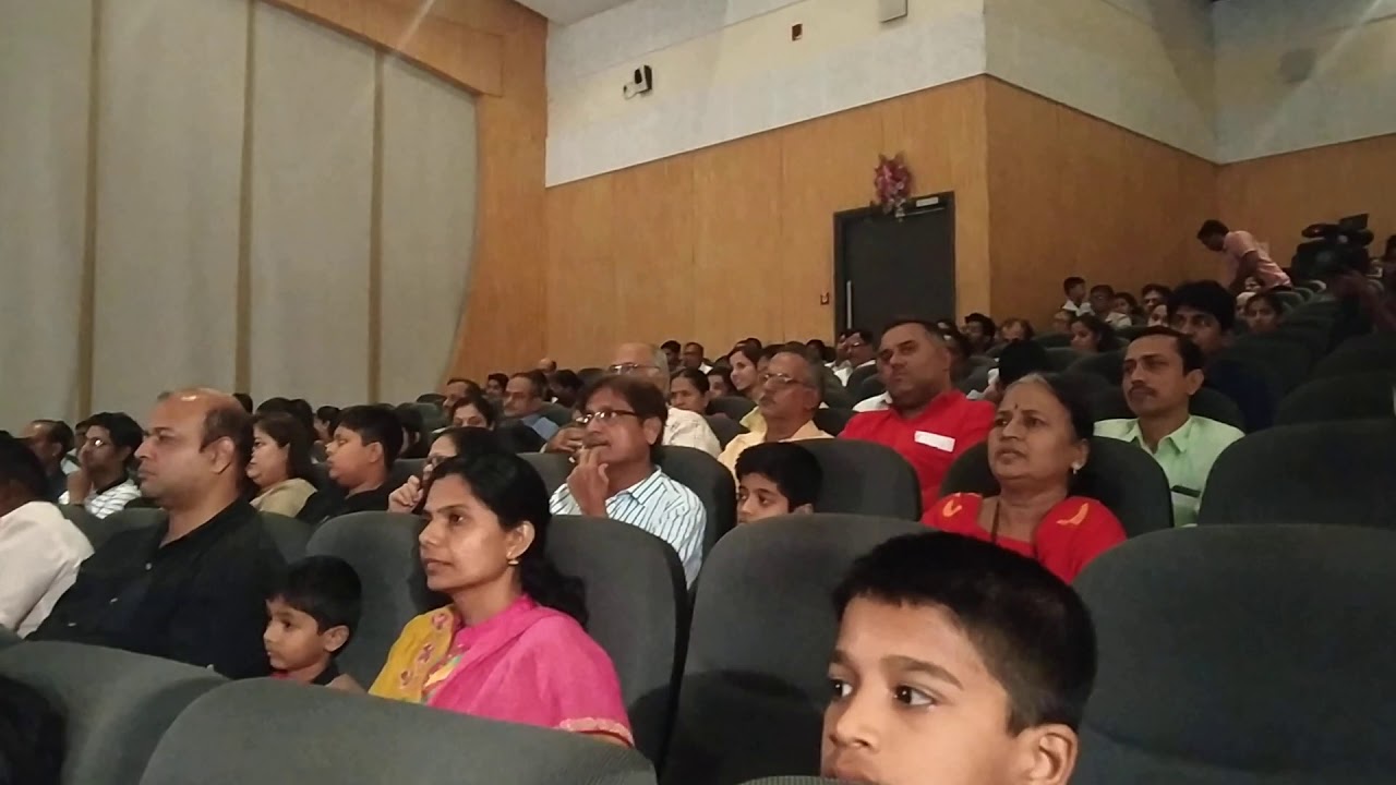 Mendichya panavar by (Sneha Patil) Prathamesh music Academy 2019 Annual function - YouTube