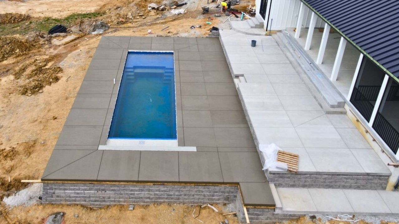 Pouring a High-End Concrete Pool Deck [Timelapse] - YouTube