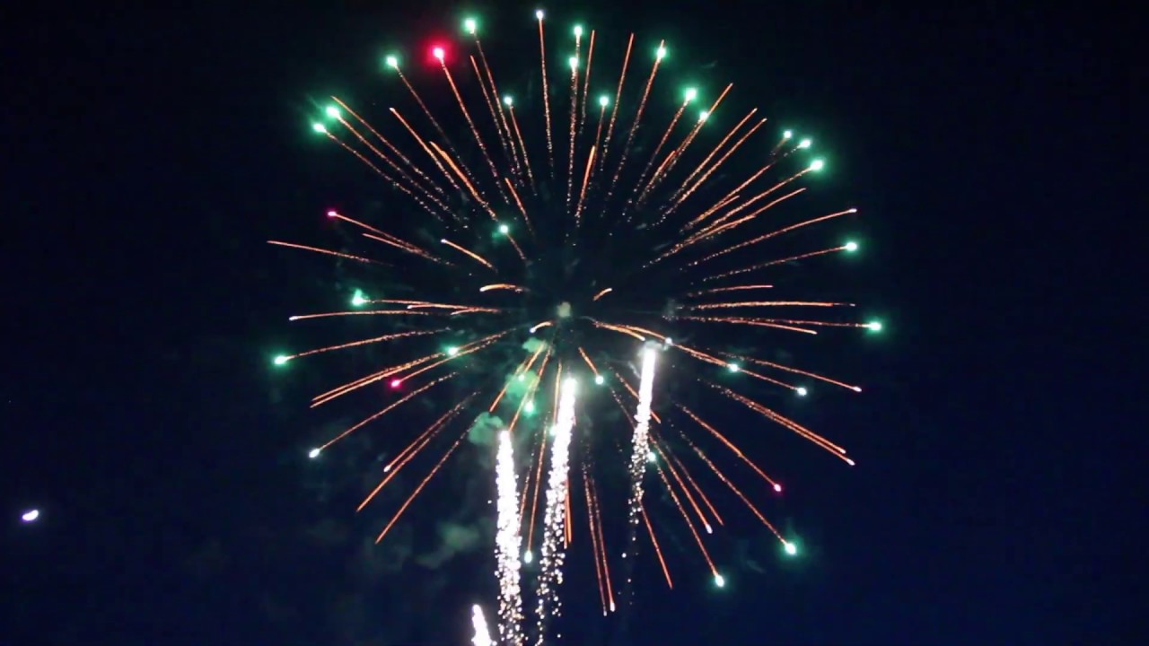 1.3G FIREWORKS: 25S 2.5" MULTI-COLOR WILLOW WITH TAIL DP23E162 - YouTube