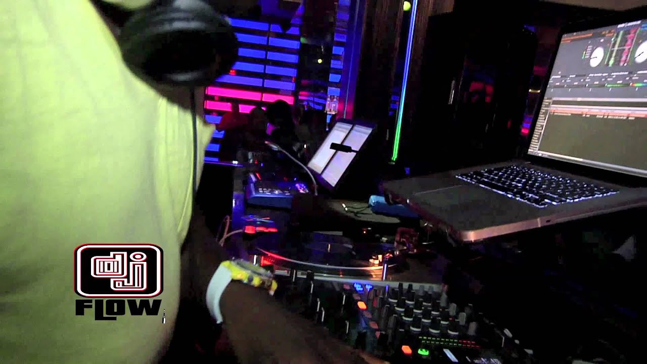 DeeJay Flow @ Aura Night Club Nassau,Bahamas - YouTube