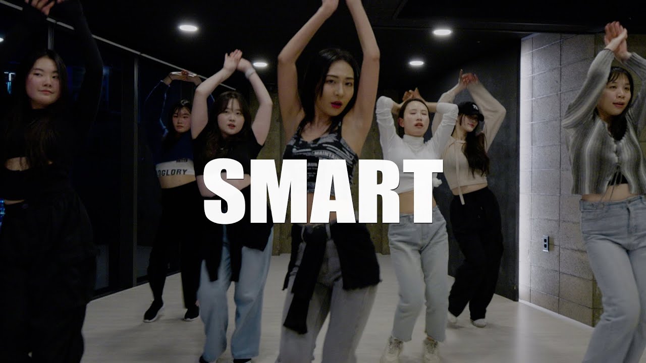 르세라핌 (LE SSERAFIM) Smart Dance Cover - YouTube