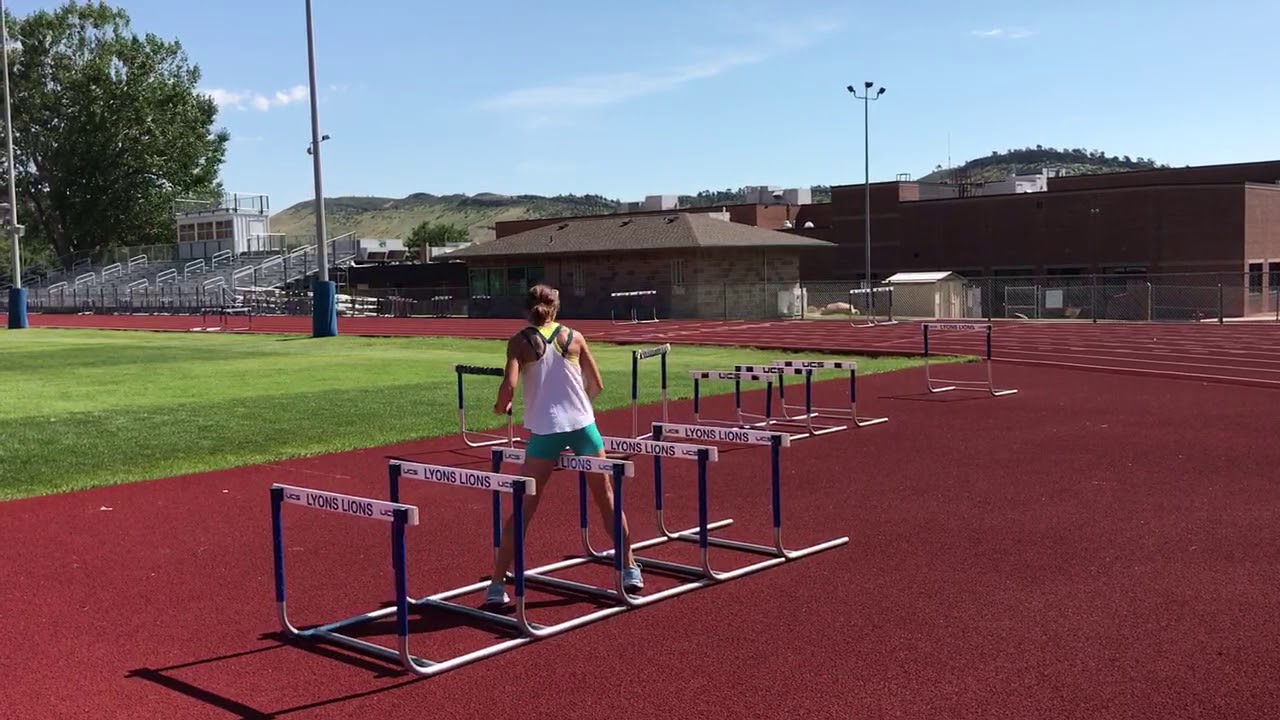 Hurdle: Backward step-over, straight leg - 1 touch - YouTube