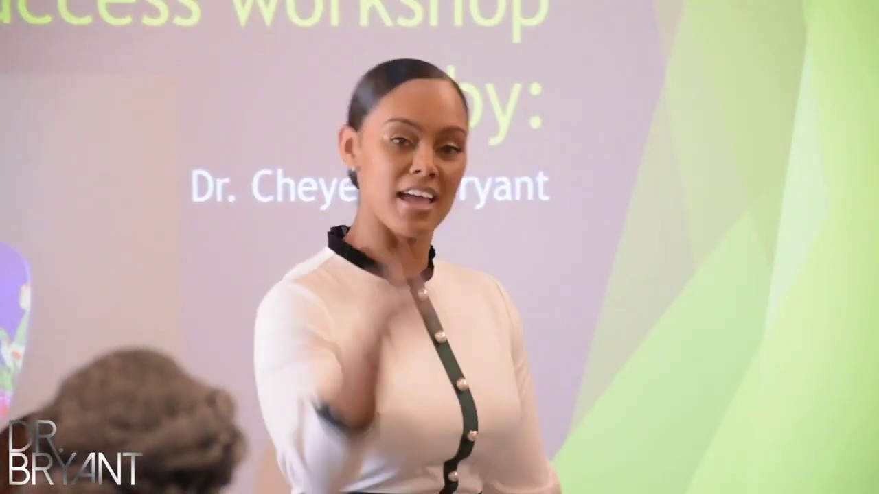 HAPAWARDS 2019: Dr. Bryant, " Woman of The Year" award... - YouTube
