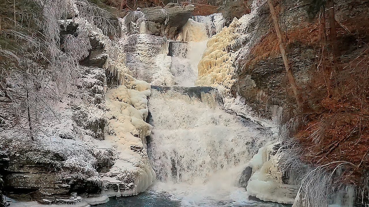 Can You Handle The Breathtaking Beauty Of This FROZEN Paradise? - YouTube