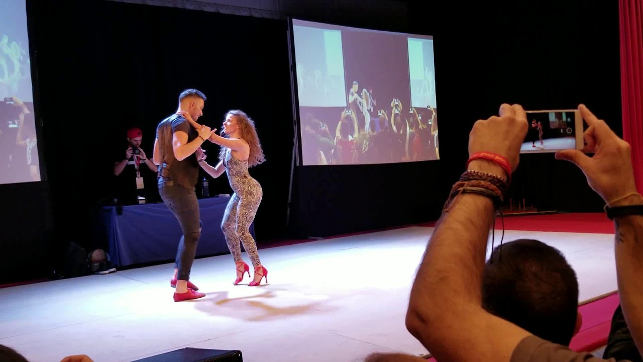 Bachata - Partner Work 7 by Marco y Veronica - YouTube