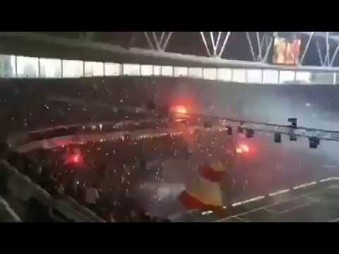 Herşeyde Sen Varsın Galatasaray (Kaç Kadeh Kırıldı)