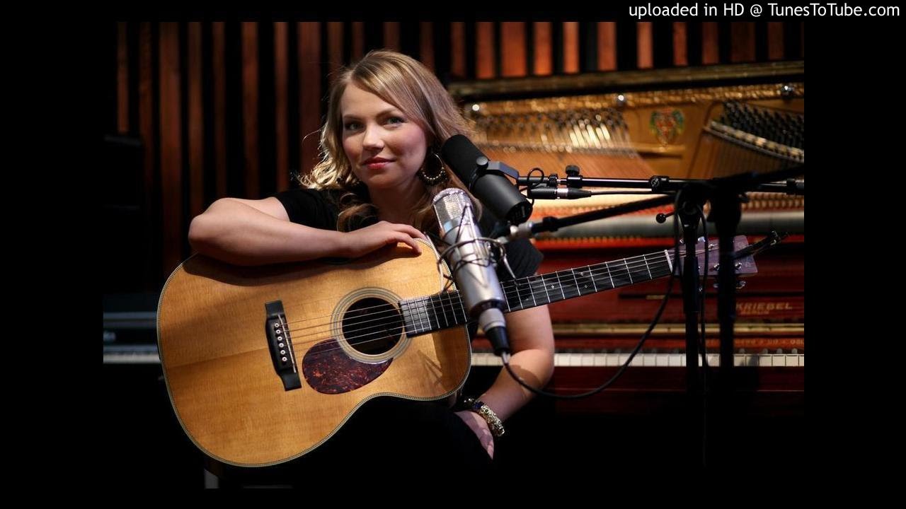 Lene Marlin - Interview and My love acoustic live - YouTube