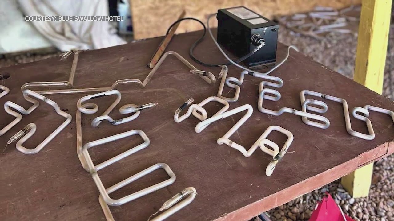 Tucumcari works to repair hail-damaged neon signs - YouTube