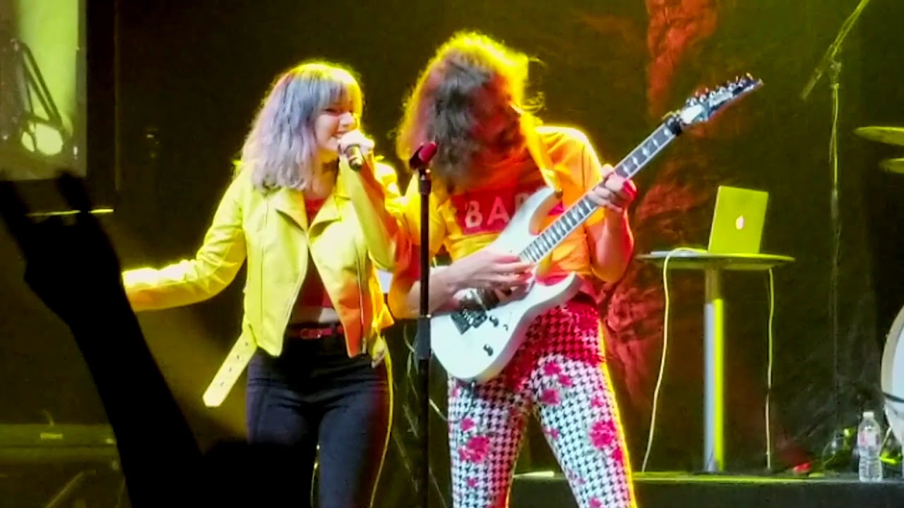 Jeff Williams RTX Concert 2018 (This Will Be The Day, and Caffeine ...