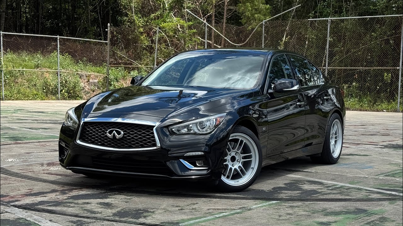 TURNING UP THE BOOST ON MY Q50! - YouTube