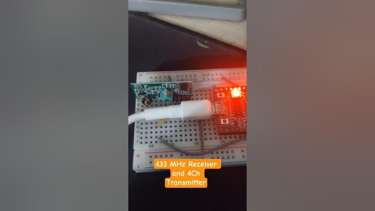 433 MHz Receiver with 4ch transmitter remote and esp32 #esp32 #arduino #432hz #receiver # ...